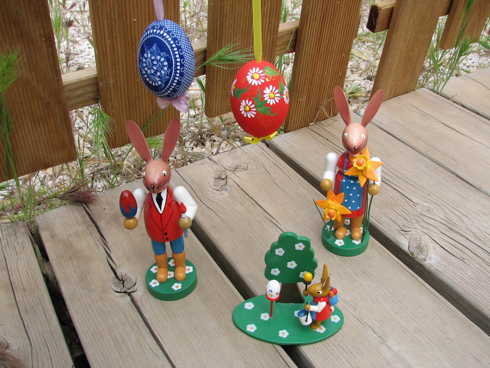 Manualidades de Pascua / Easter crafts - The Crafty Room