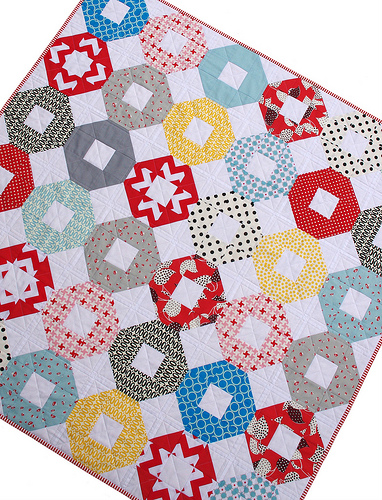 Red Pepper Quilts: Lifesavers Quilt - A Picture Post
