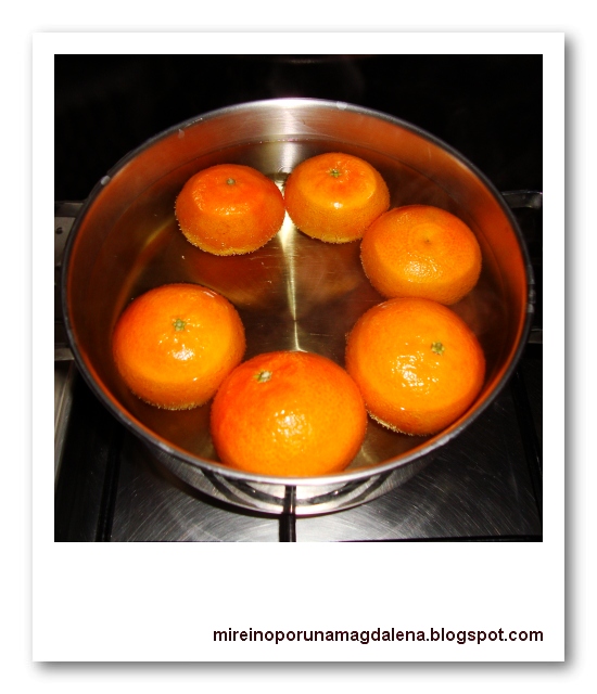 Mi reino por una magdalena!: Tarta de mandarinas y avellanas