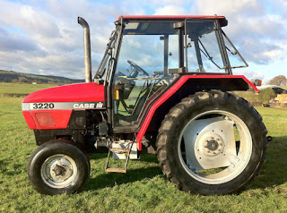 eBay Scam Hunter: CASE INTERNATIONAL 3220 TRACTOR 1995