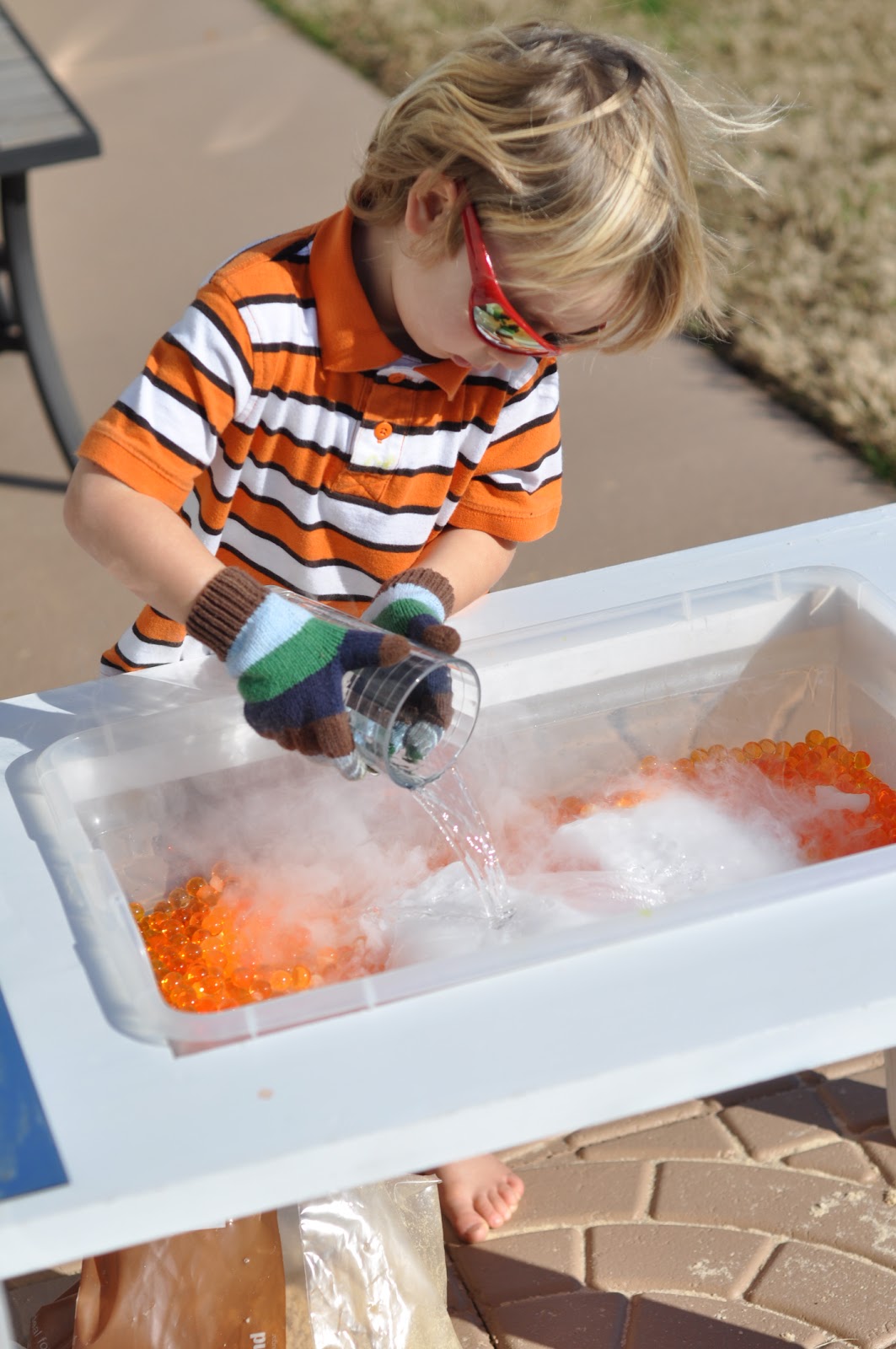 Play At Home Mom LLC: Dry Ice Play