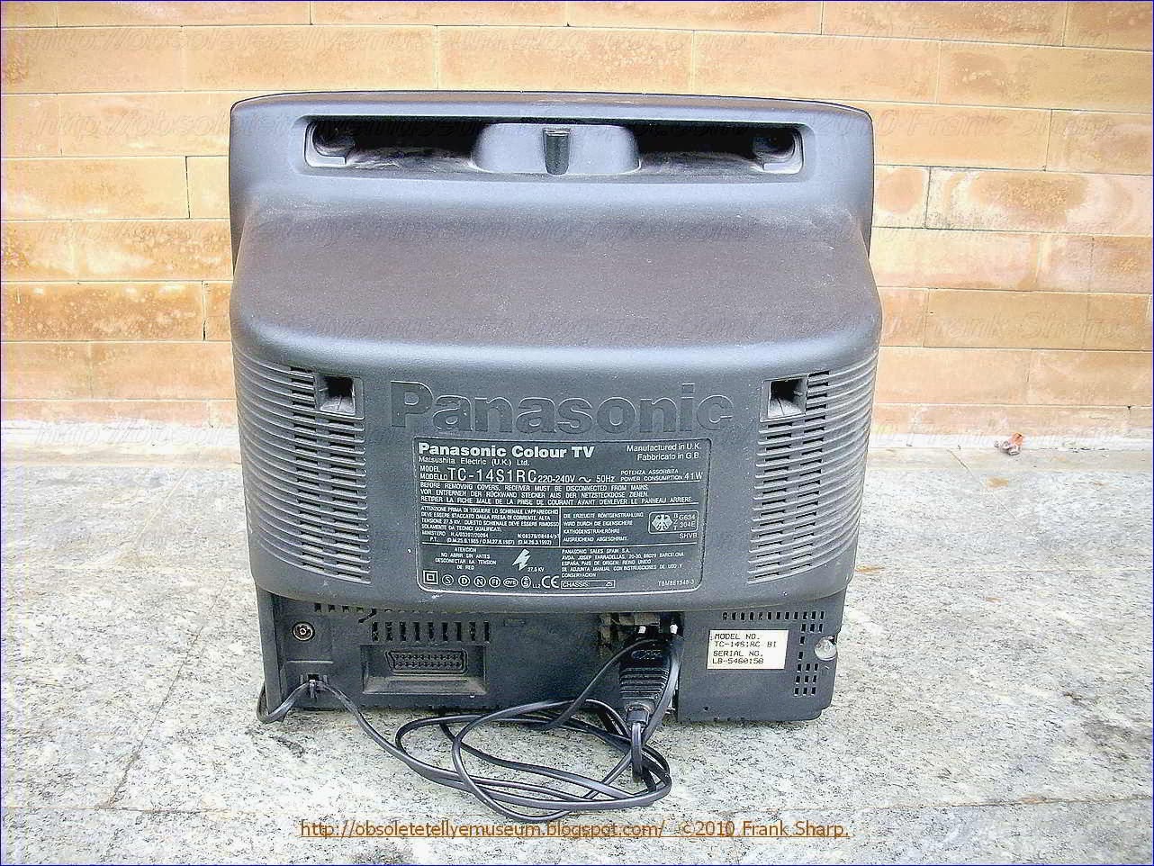 Obsolete Technology Tellye !: PANASONIC TC-14S1RC YEAR 1995.