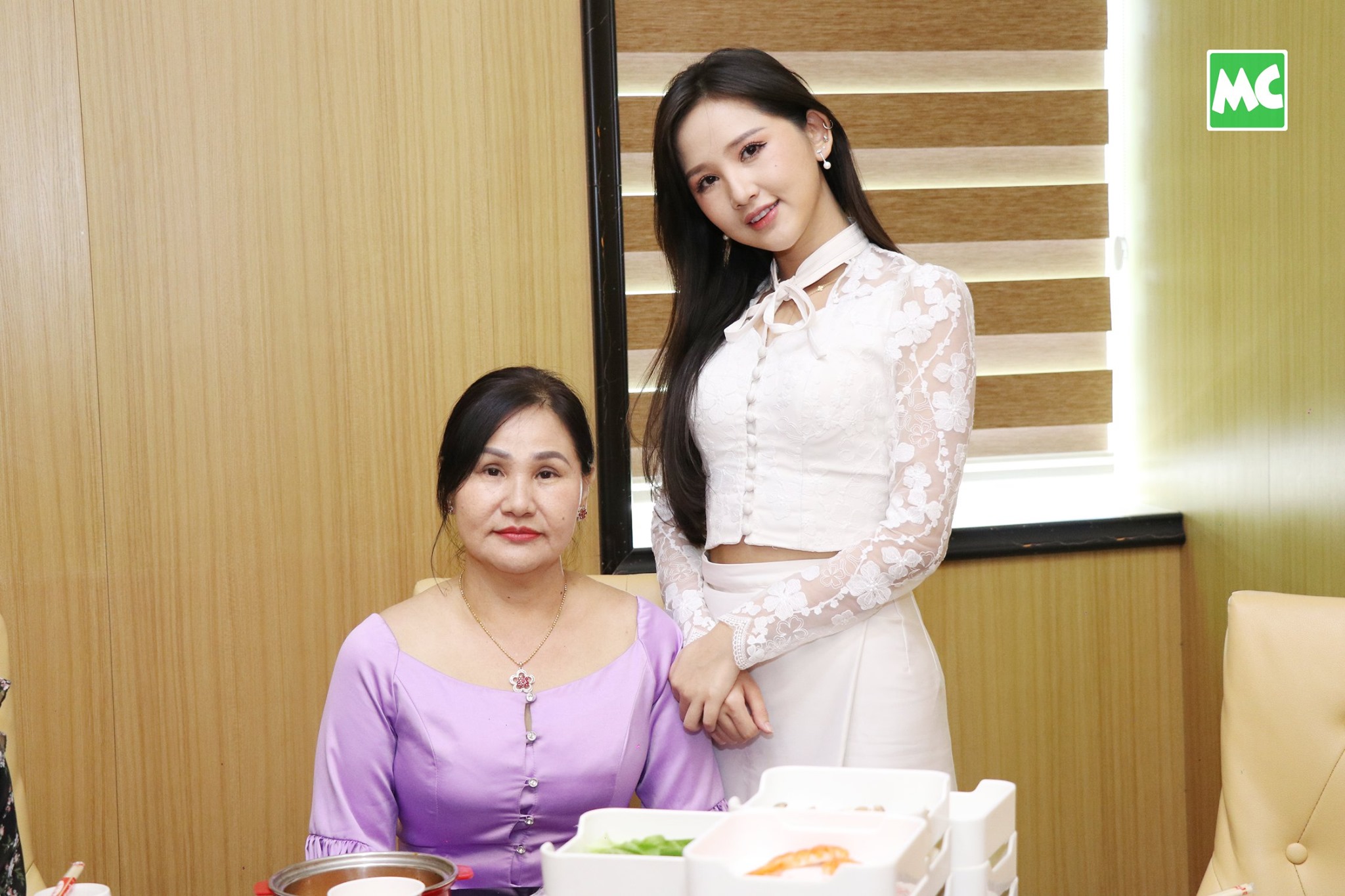 မော်ဒယ် / သရုပ်ဆောင် Alice Ong ရဲ့ မွေးနေ့ အလှူ