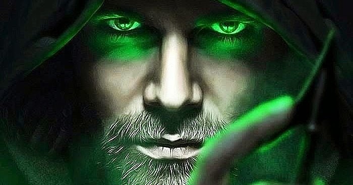 SNEAK PEEK : "Arrow: Uprising"