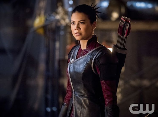 DC COMICS AND ARROWVERSE : Sea Shimooka Arrows Emiko Queen