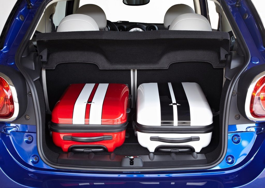 MINI lança o Paceman