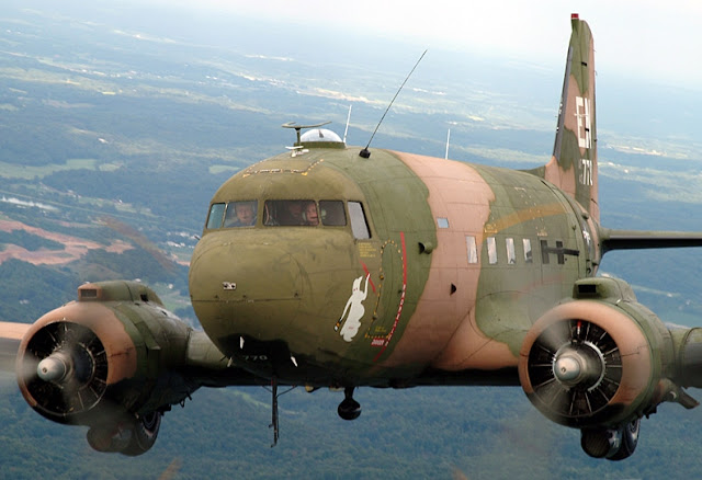 * El sitio de "jactres" *: El Dragón Mágico: Douglas AC-47 "SPOOKY ...