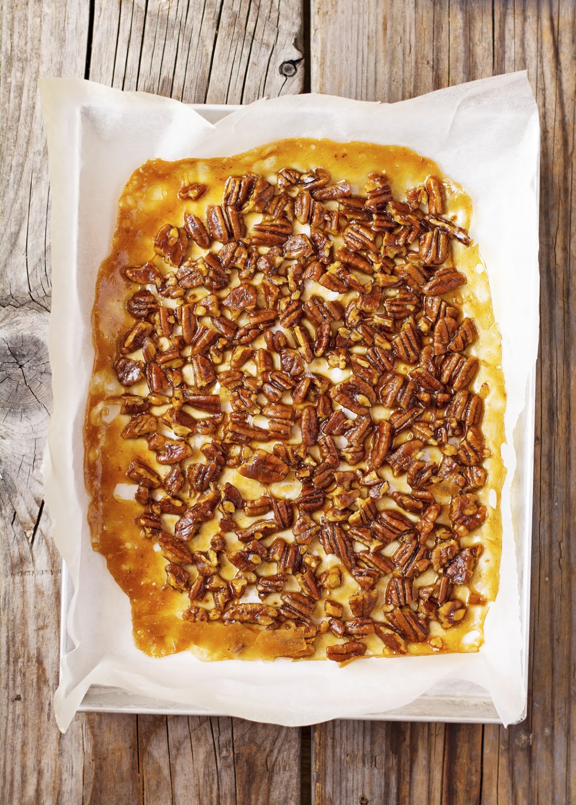 The Iron You: (Paleo) 3-Ingredient Vanilla Ice-Cream with Ginger Pecan ...