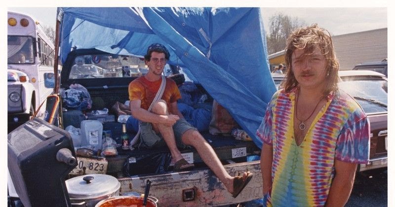 On Tours With the Grateful Dead: 25 Candid Snaps of Deadheads From ...