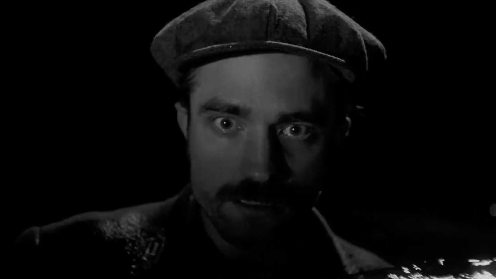 'The Lighthouse' Trailer: Robert Pattinson's Sanity Goes Dark In Robert ...