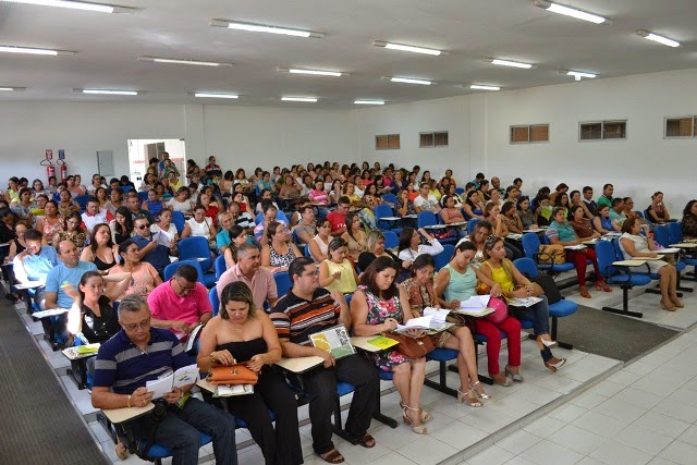 BLOG DO ANDRÉ FOTOS: Com auditório do IFRN lotado, educadores planejam ...