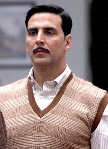 Entertainment: Bollywood Actor Akshay Kumar Look In Special 26