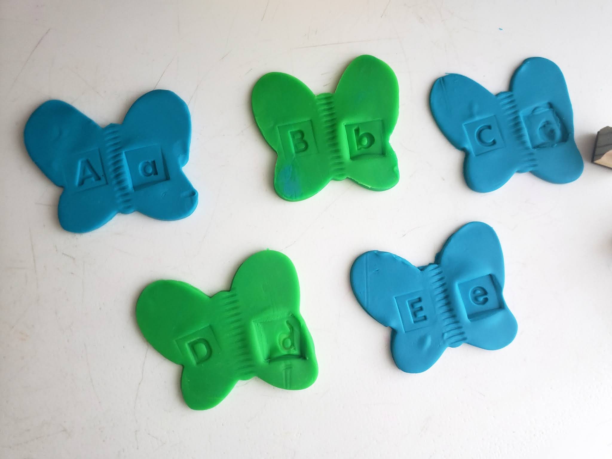 Mom's Tot School: Preschool: Caterpillars + Butterflies