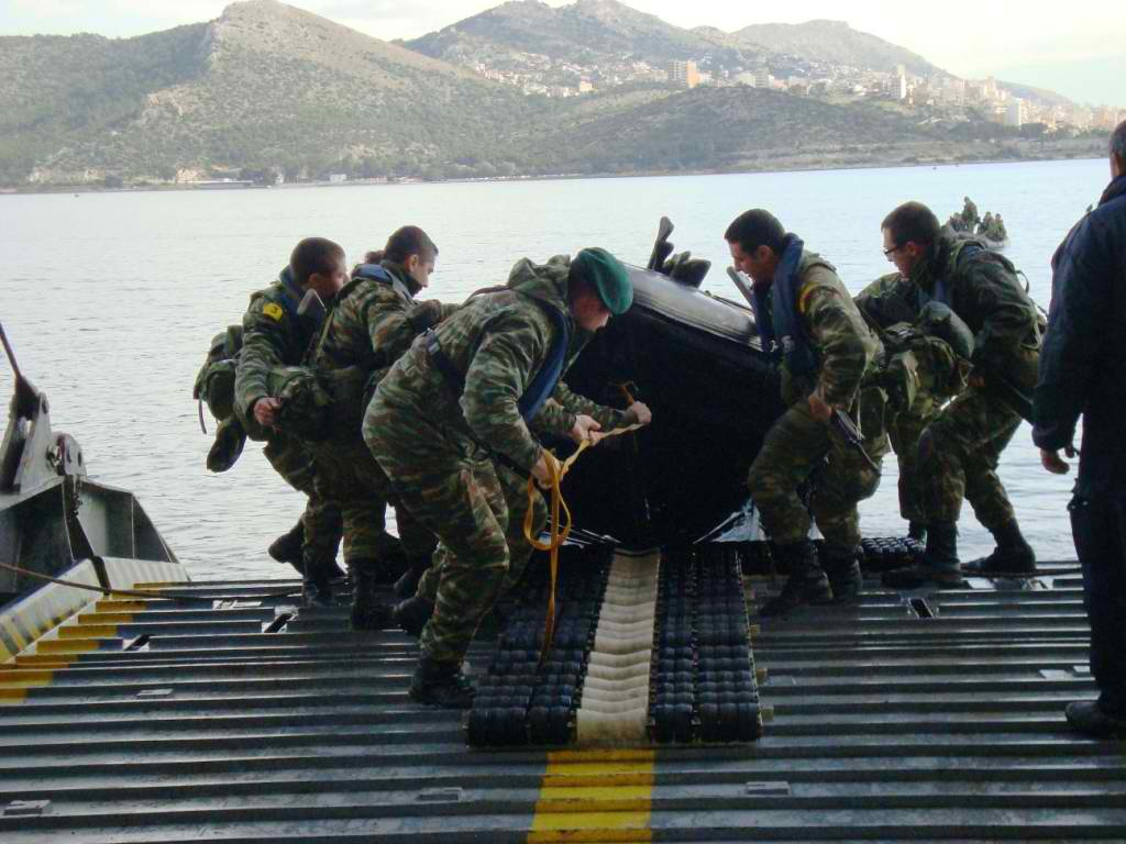 Η ΕΥΕΛΠΙΔΩΝ ΕΤΟΙΜΑΖΕΤΑΙ... ΧΕΙΜΕΡΙΝΗ ΣΤΡΑΤΙΩΤΙΚΗ ΣΥΝΕΚΠΑΙΔΕΥΣΗ ΜΕ ...