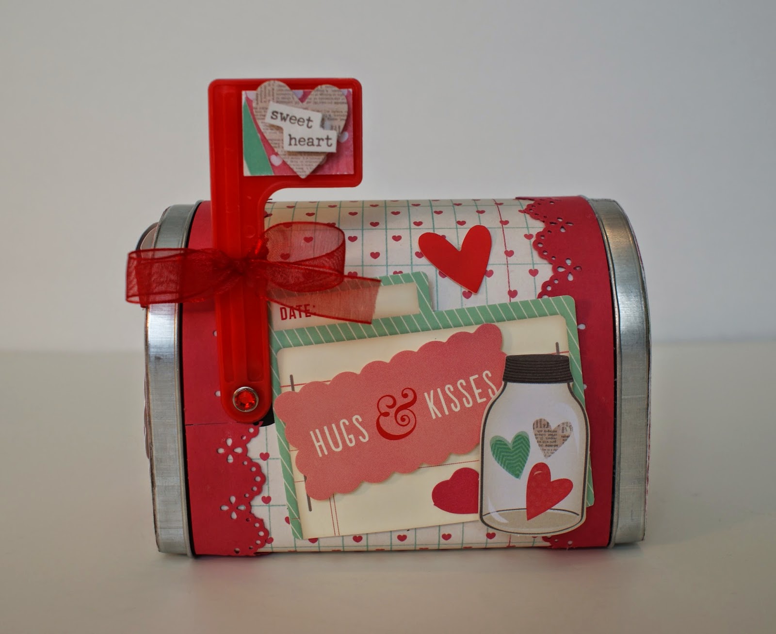 My Scrap Asylum: Valentine's Day Mini Mailbox Favors