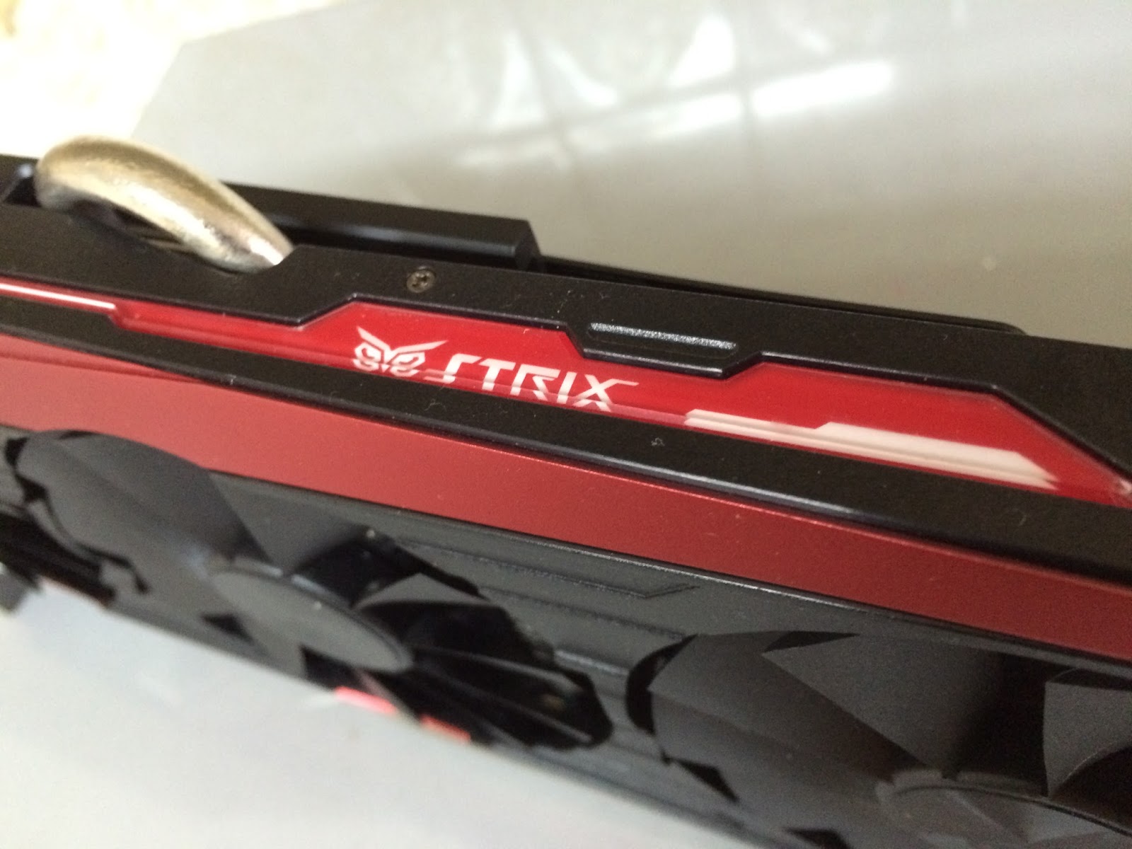 Unboxing & Review: ASUS STRIX R9 Fury