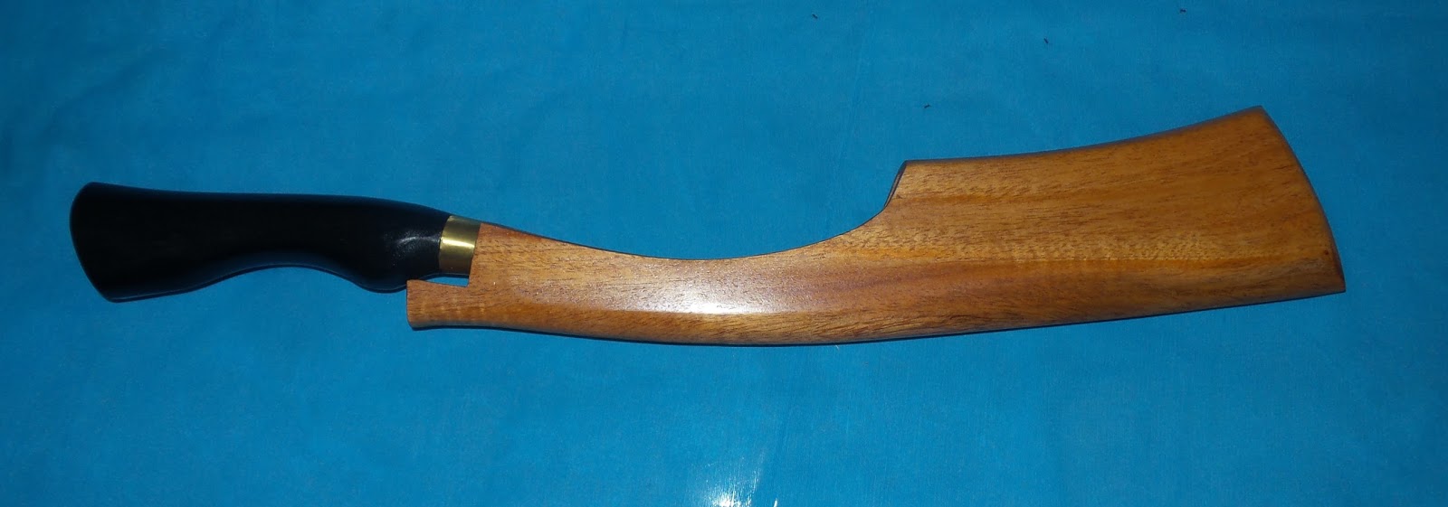 CIKGU NASIR: Parang Lading RM300 termasuk pos laju dalam semenanjung