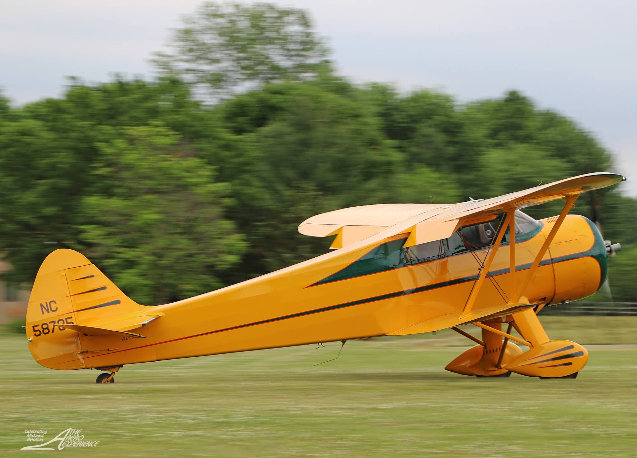 The Aero Experience: American Waco Club Holds Annual Fly-In