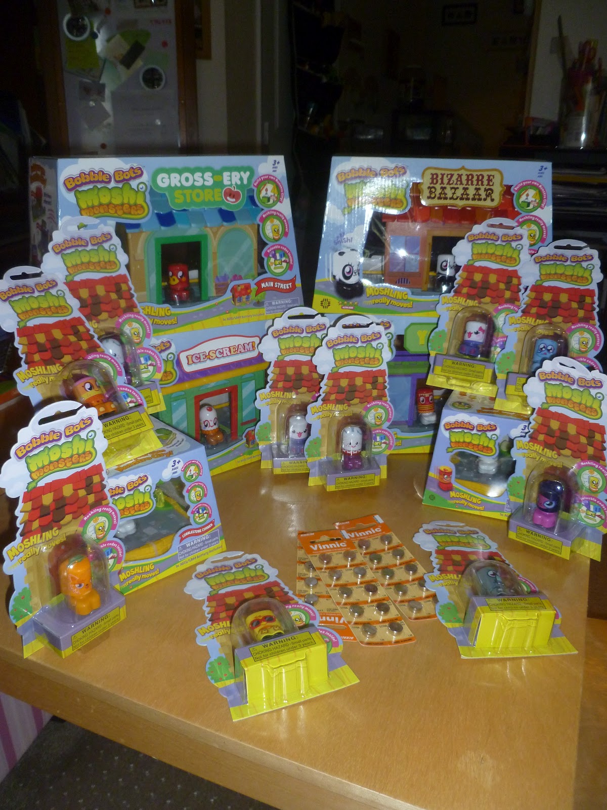 Bobble Bots Moshi Monsters MommyParty - Mama to 6 Blessings