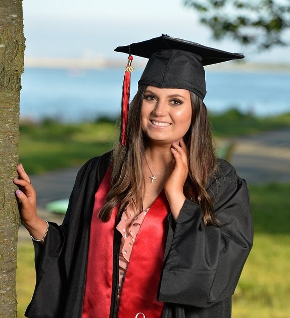 7 Useful Tips to Make Your Graduation Photographs Amazingly Stylish