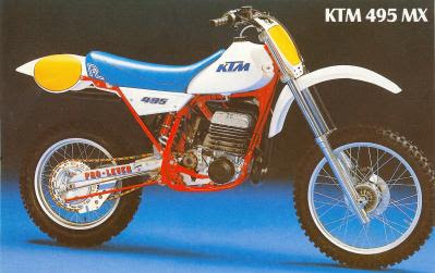 Medzi riadidlami: 1983 KTM 495 MX