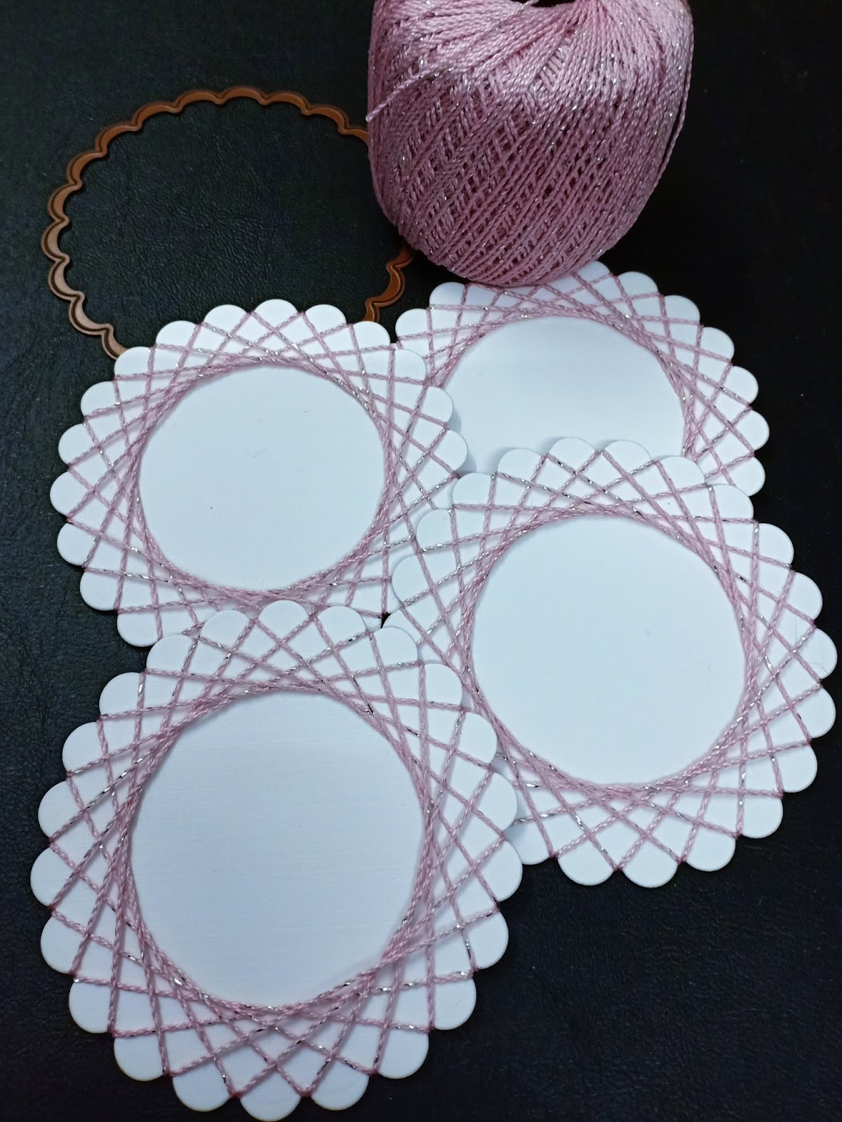 AZLINA ABDUL: Spirelli or Dutch String Art on card!