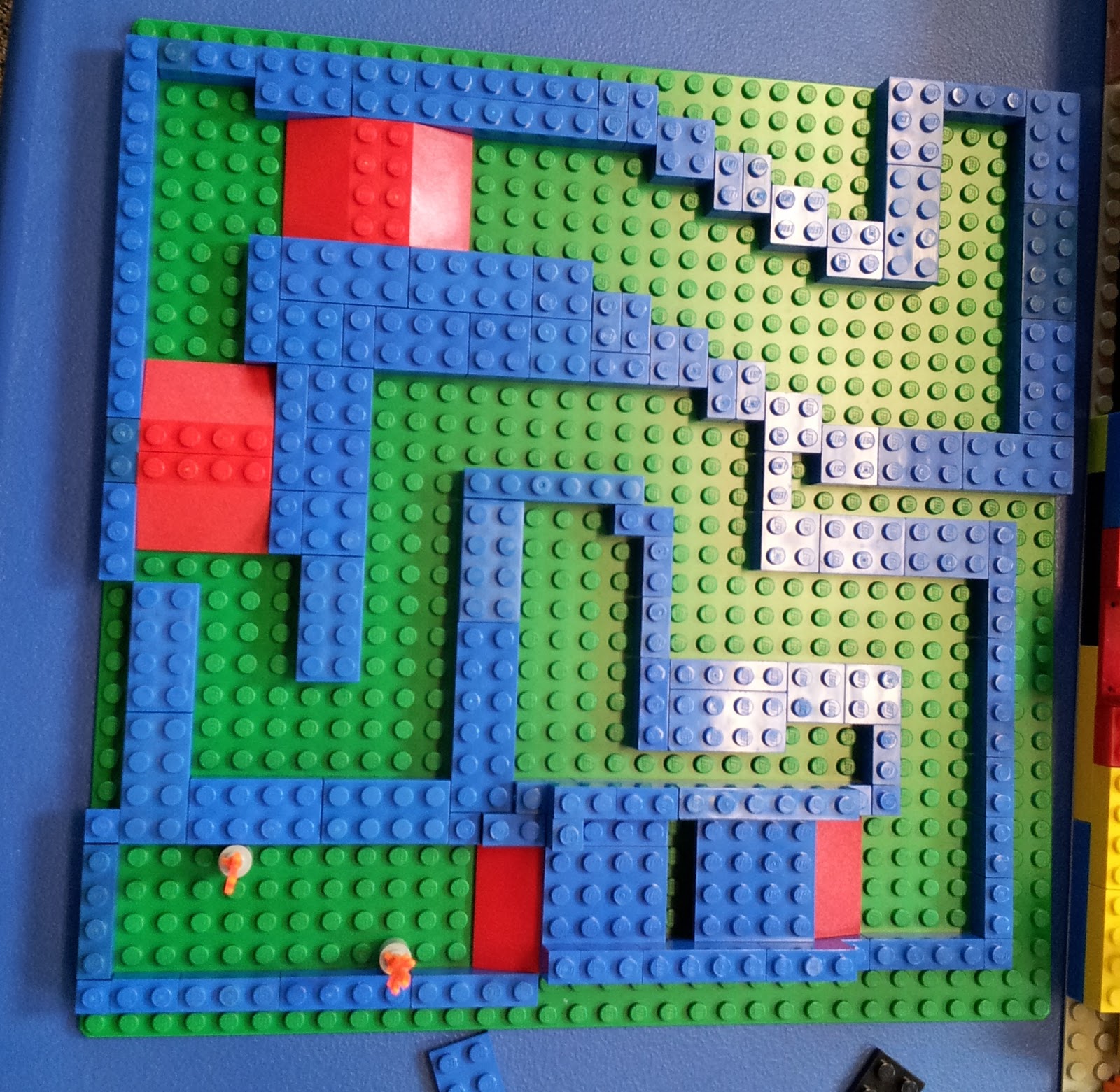 Northfield Public Library: Lego Mazes!