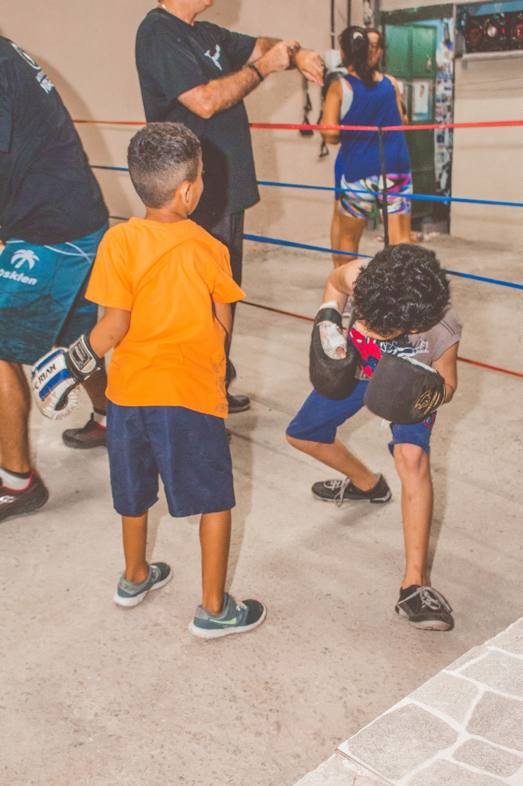TREINO DE BOXE INFANTIL - Prof. Mendonça