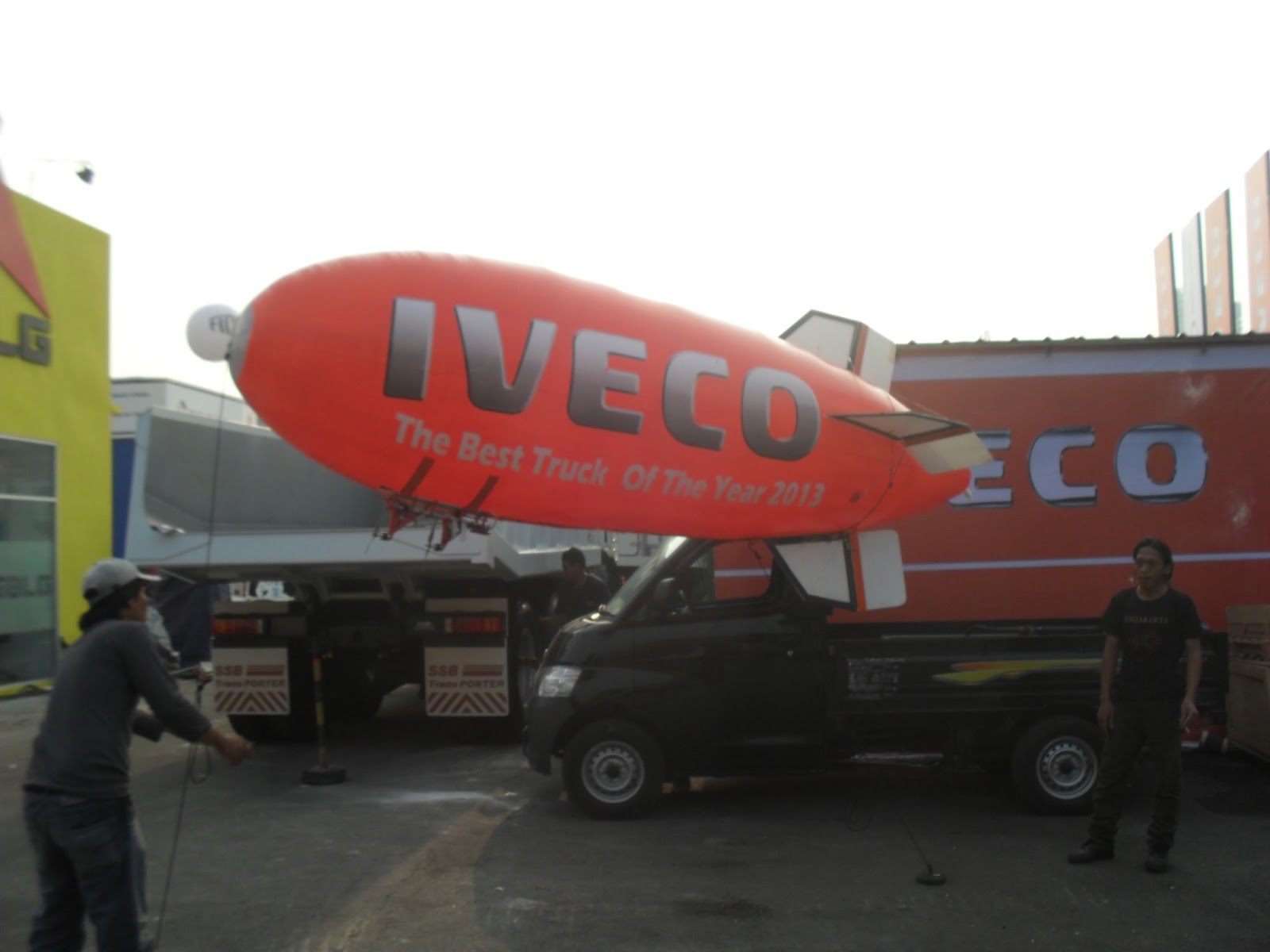 KREASI BALON: Balon Zeppelin Indoor/Outdoor