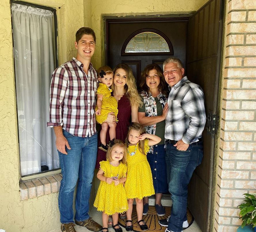 Bates Family Blog: Bates Updates and Pictures | Gil and Kelly | 19 Kids ...