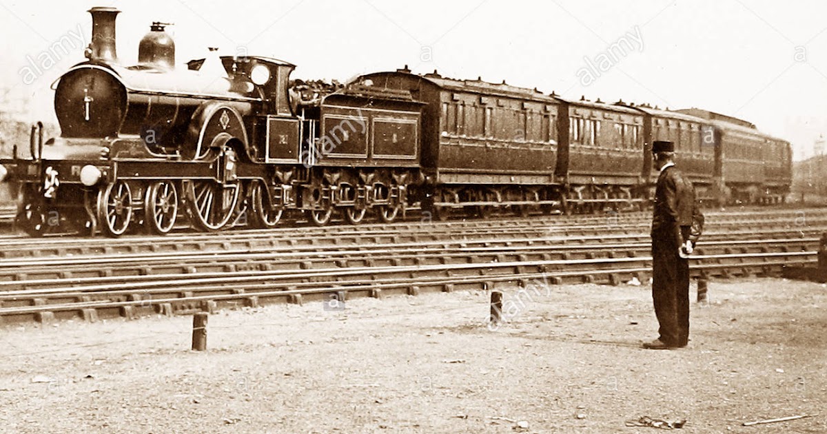 Pioneer Pieces In American History: Close Train Quarters