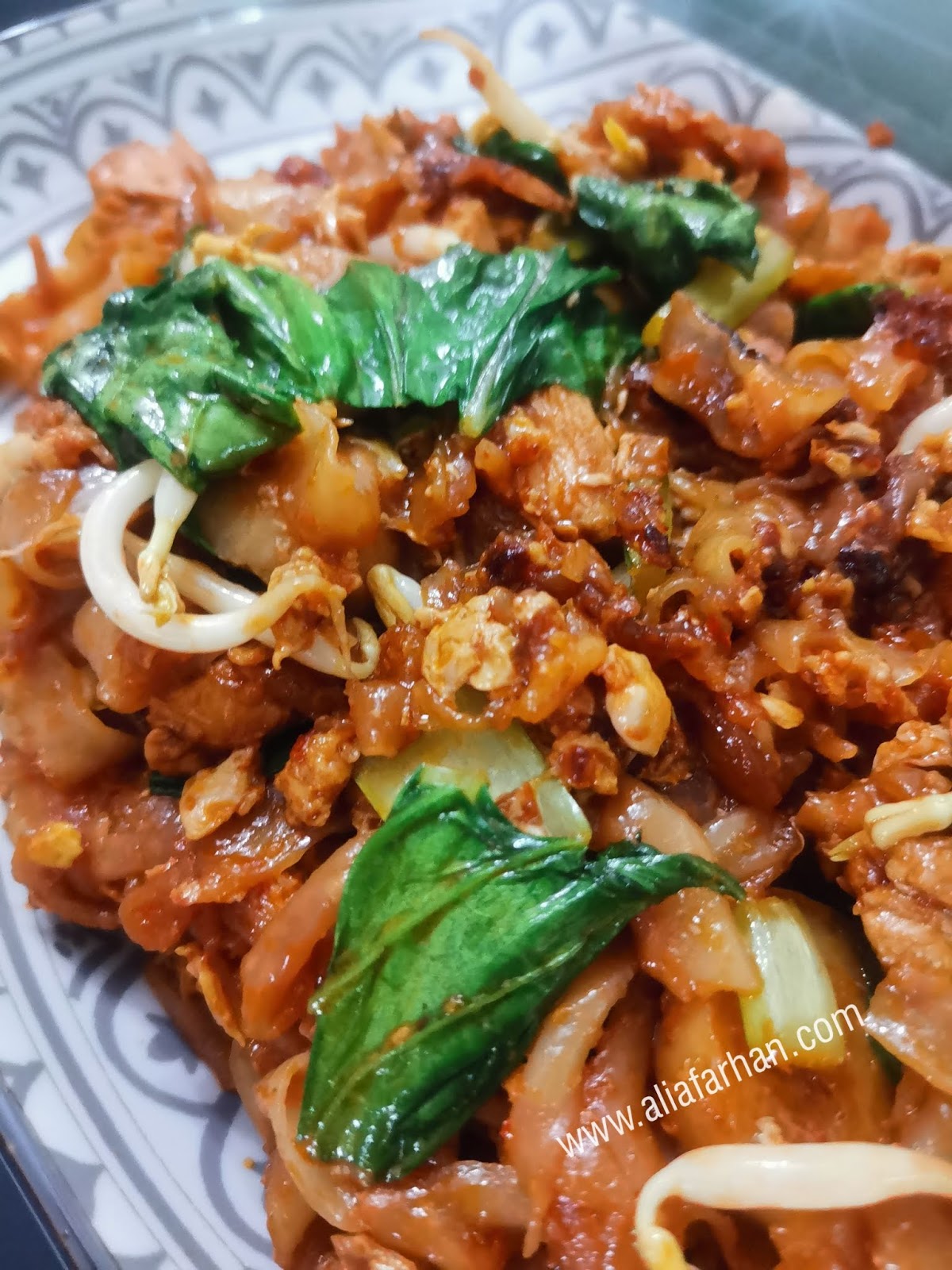 Resipi : Kueytiaw Goreng Ayam Simple dan Sedap | ALIA FARHAN