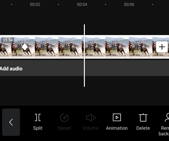 How to Zoom In Video on CapCut with Effects and Keyframe Features ...