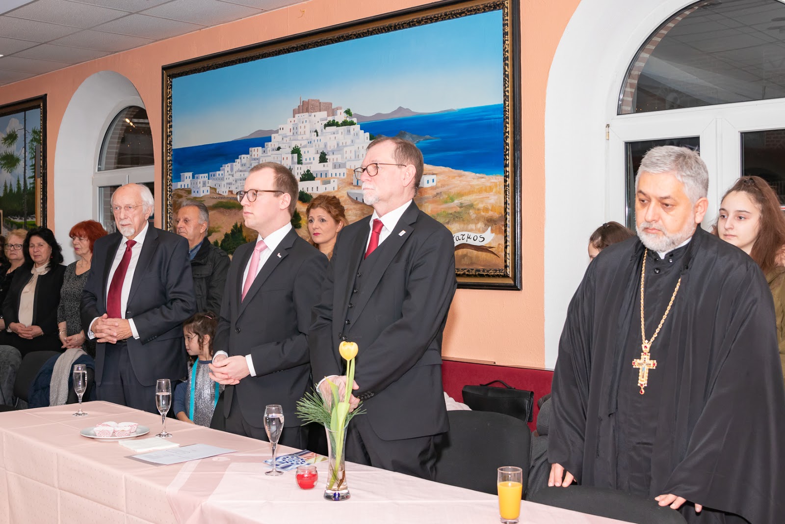 ΕΝΟΡΙΑ "ΤΡΙΩΝ ΙΕΡΑΡΧΩΝ" ΑΝΝΟΒΕΡΟΥ: Η ΚΟΠΗ ΤΗΣ ΒΑΣΙΛΟΠΙΤΑΣ ΤΩΝ ...