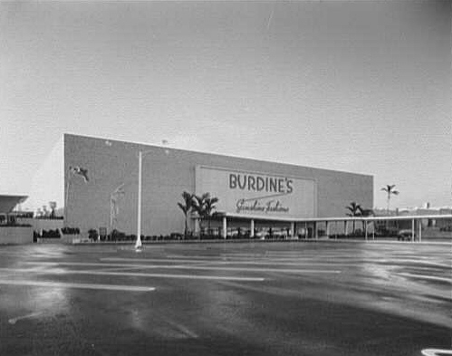 MALL HALL OF FAME: December 2009