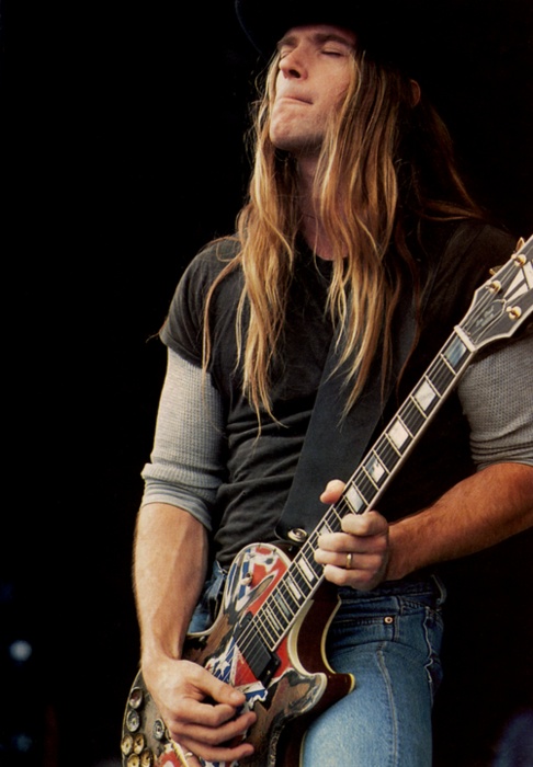 Music In Review: Pride and Glory - Machine Gun Man