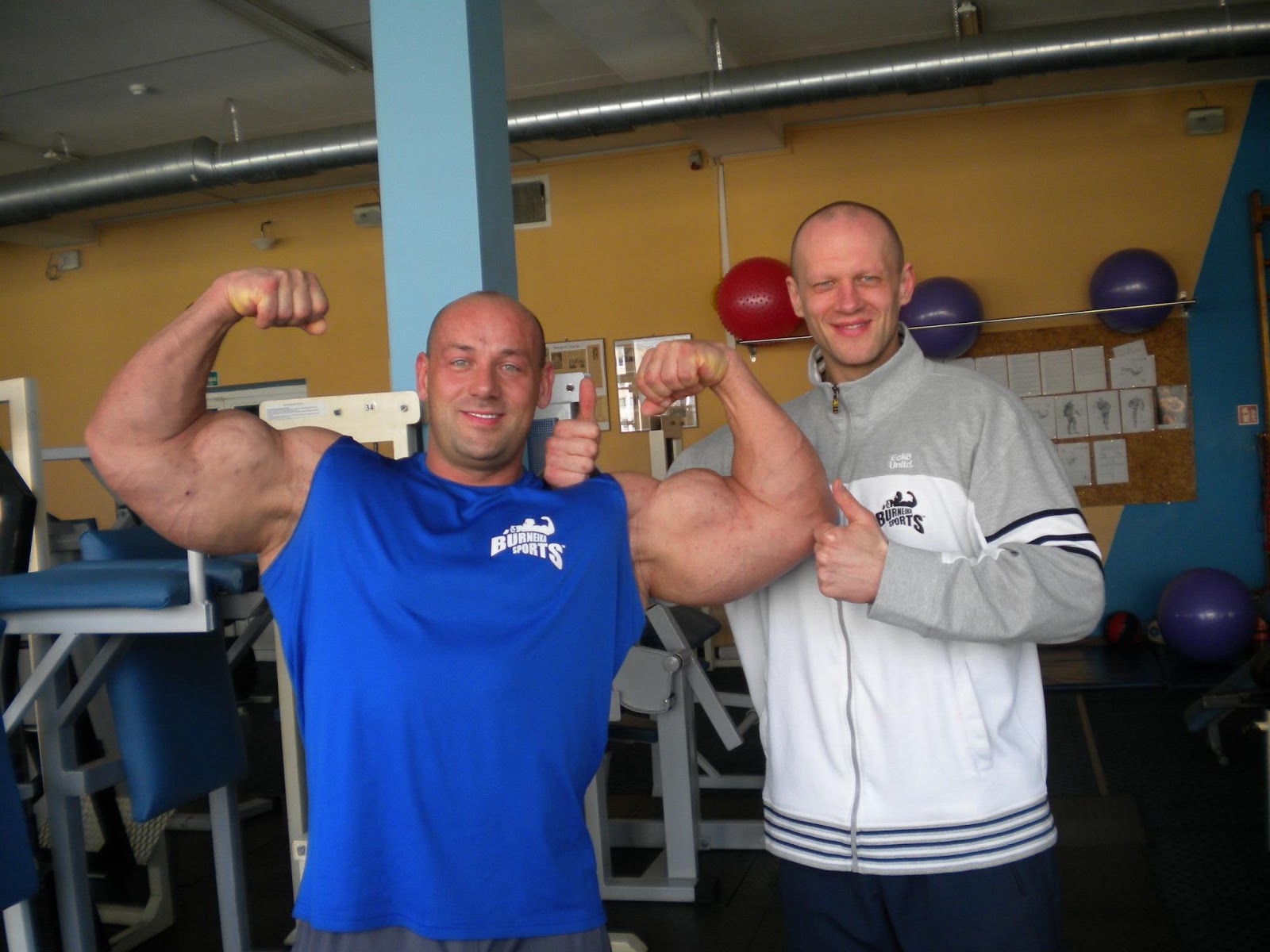 Muscle Lover: Robert Burneika