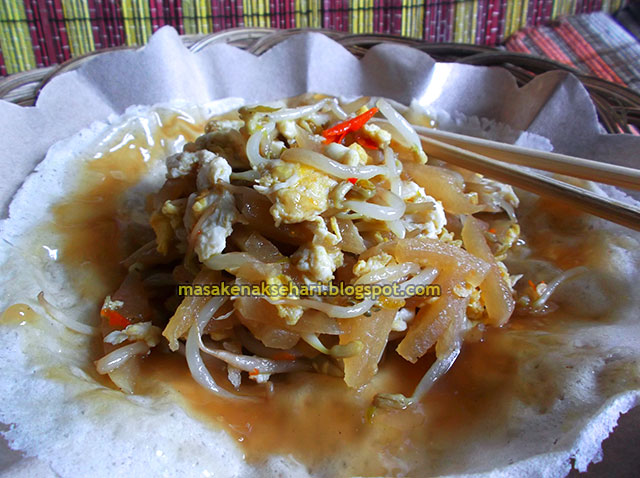 Resep Lumpia Basah Isi Bengkuang Jajanan Pedas