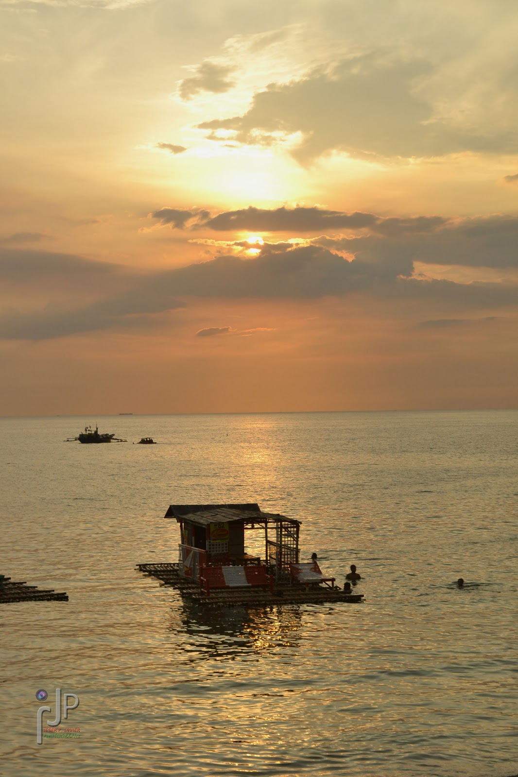 Ma, bayad po!: Batangas - Matabungkay Beach