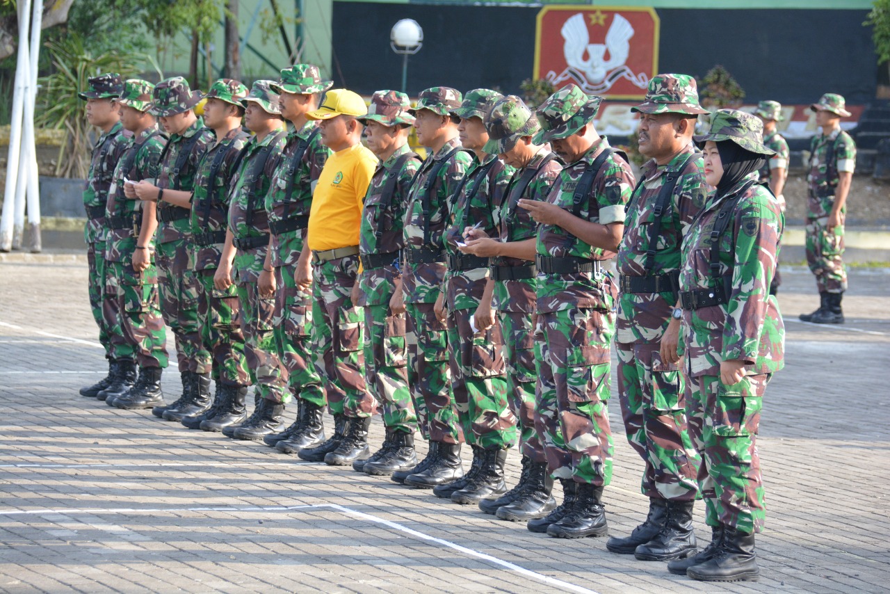 Korem 141/Tp Gelar Apel Pagi Dilajutkan dengan Kegiatan Hanmars ...
