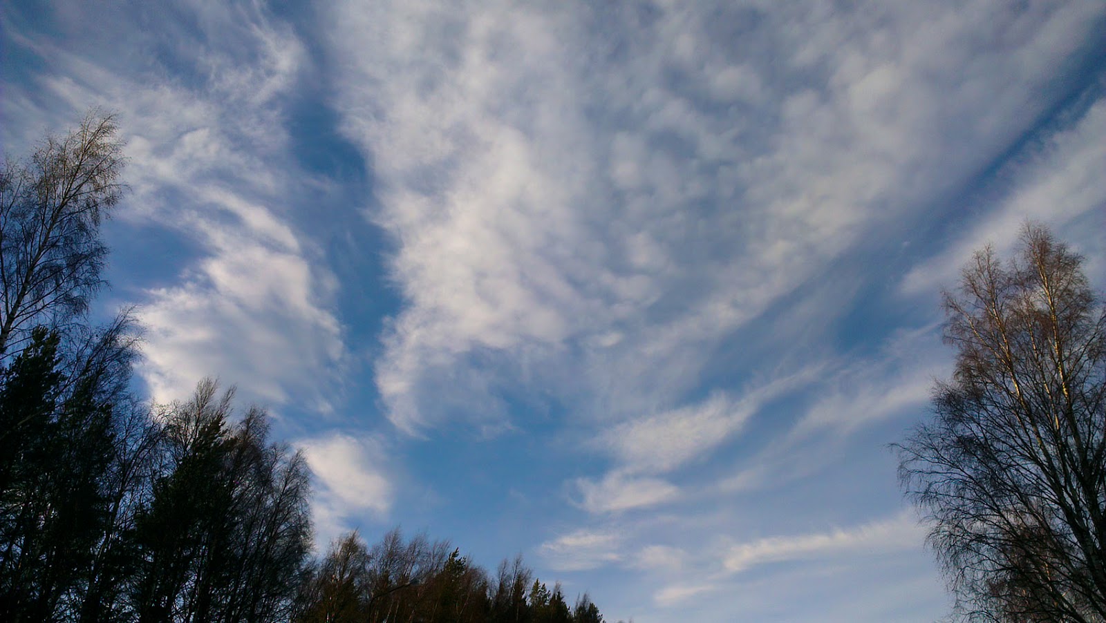 My Nature Photography: Early Spring Clouds