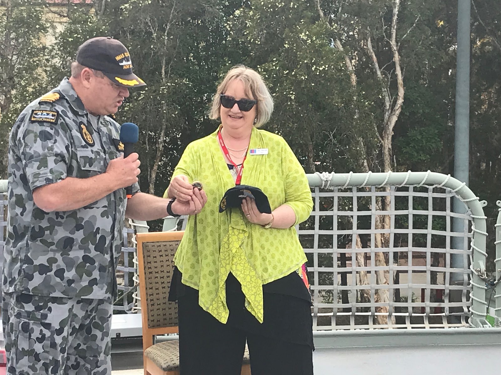 A visit to HMAS Success - Aussie Hero Quilts (and Laundry Bags)