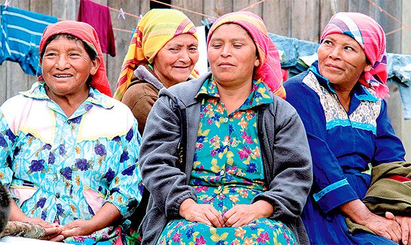 Ubicación y situación social y económica de las etnias Pech y Tawahkas ...