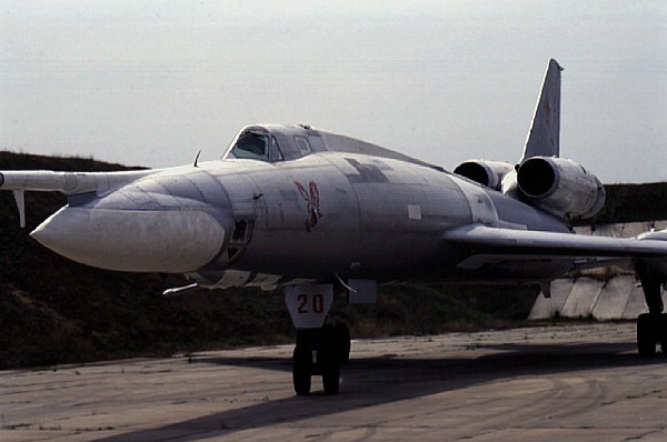 Tu-22 Blinder First Soviet Supersonic Bomber |Military Aircraft Pictures