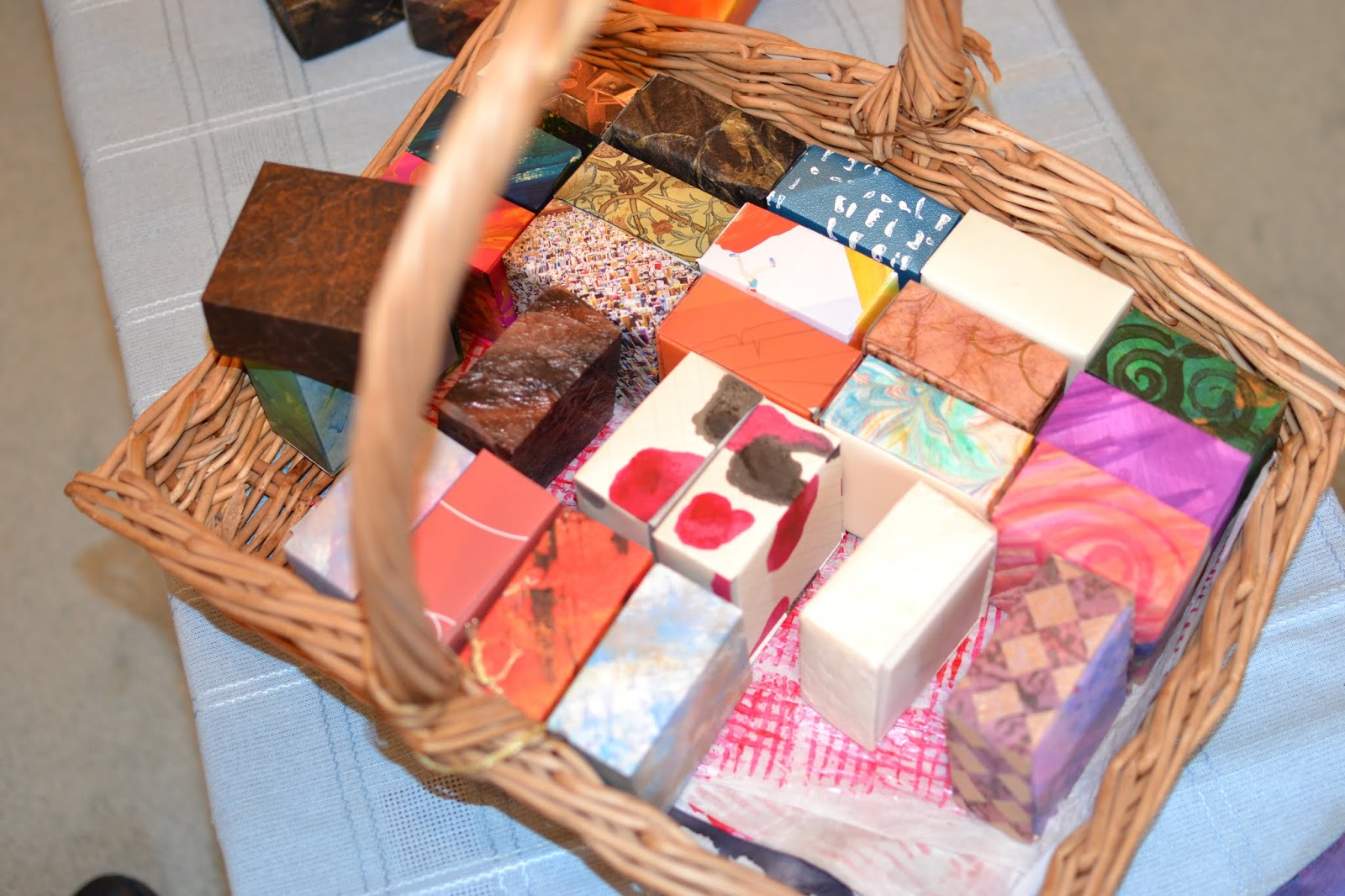 Gordano Textile Artists: Little boxes but not 'made out of ticky -tacky'!