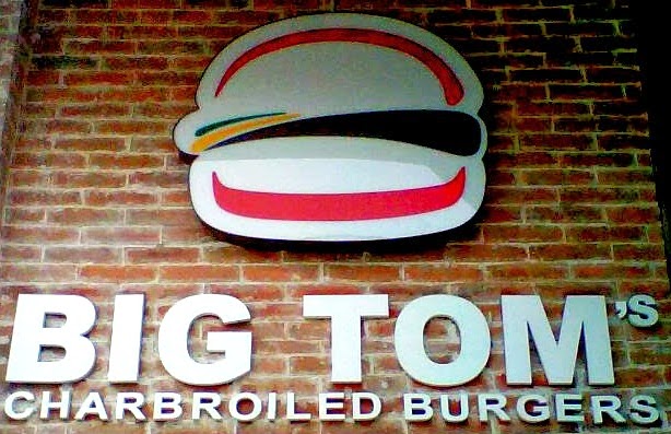 Key Strokes: Quickie Meals 2 & 3: Ice Giants and Big Tom's