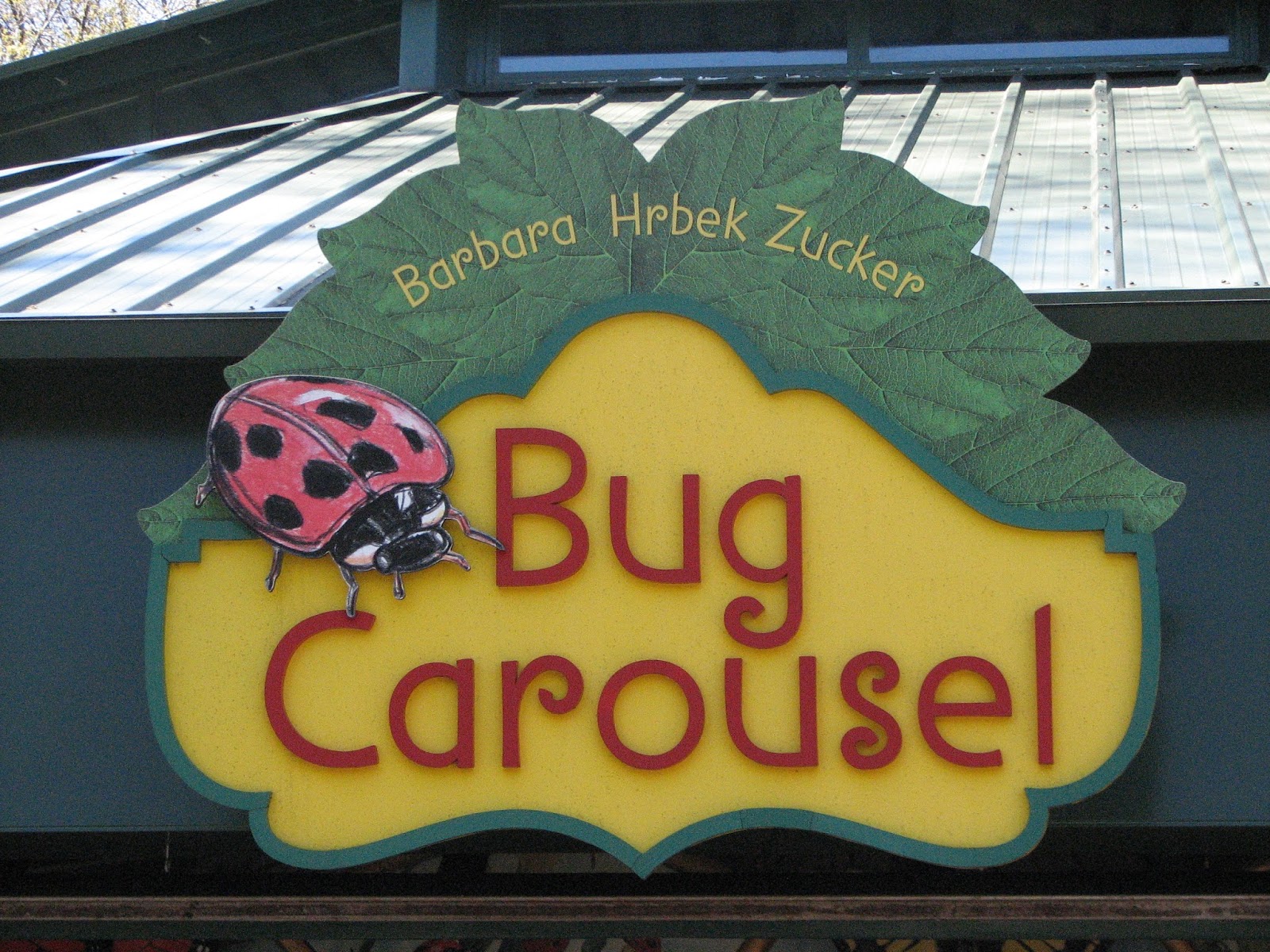 Bonao Internacional: " BUG CAROUSEL " : EL CARRUSEL DE LOS INSECTOS