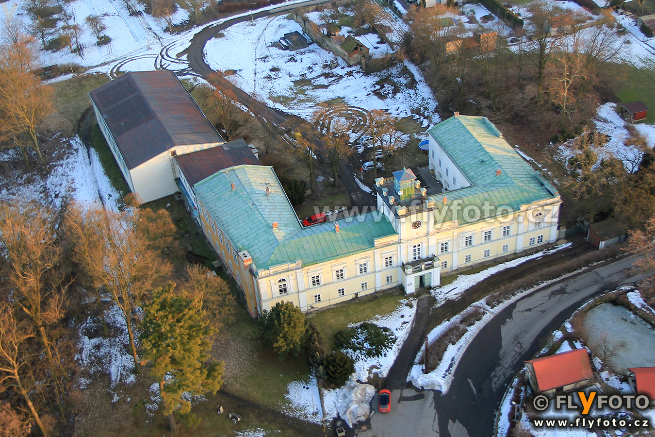 FLyFOTO letecká fotografie a video: Skalsko