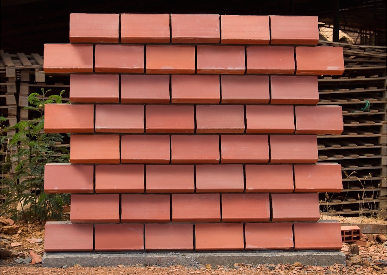 Innovative heat-dispersing clay bricks help keep homes naturally cool