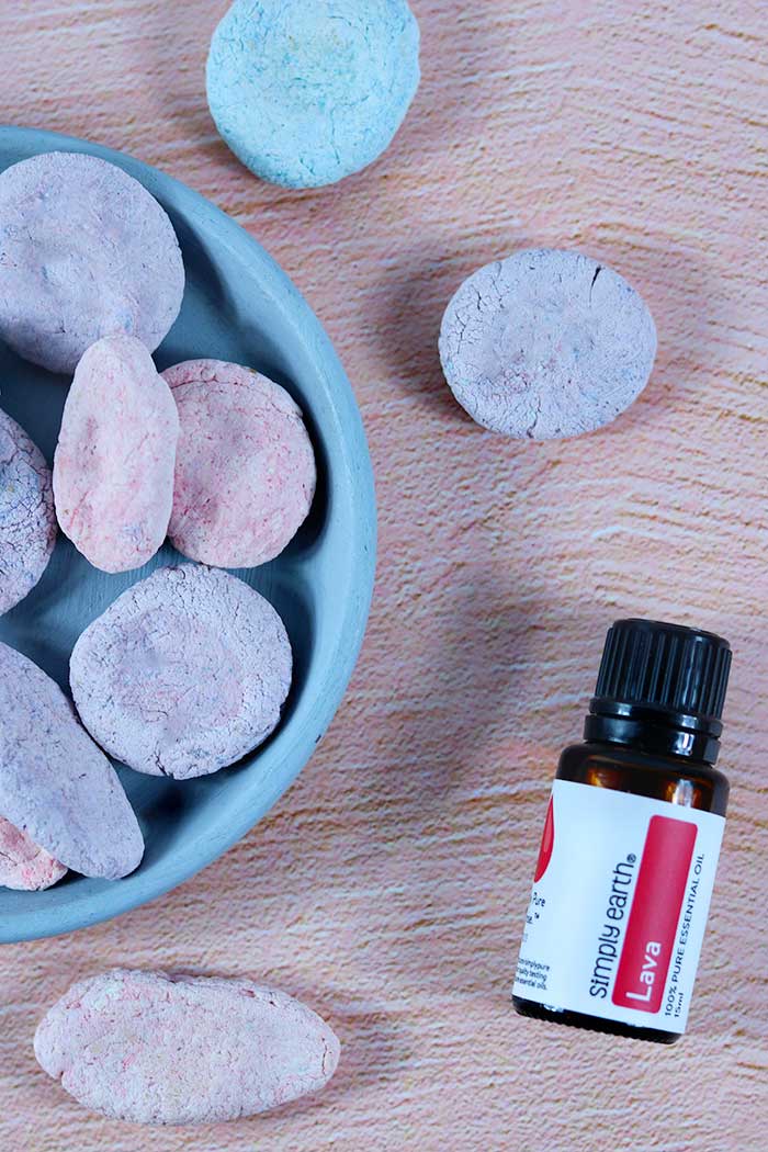 How to Make DIY Aroma Stones - Everything Pretty